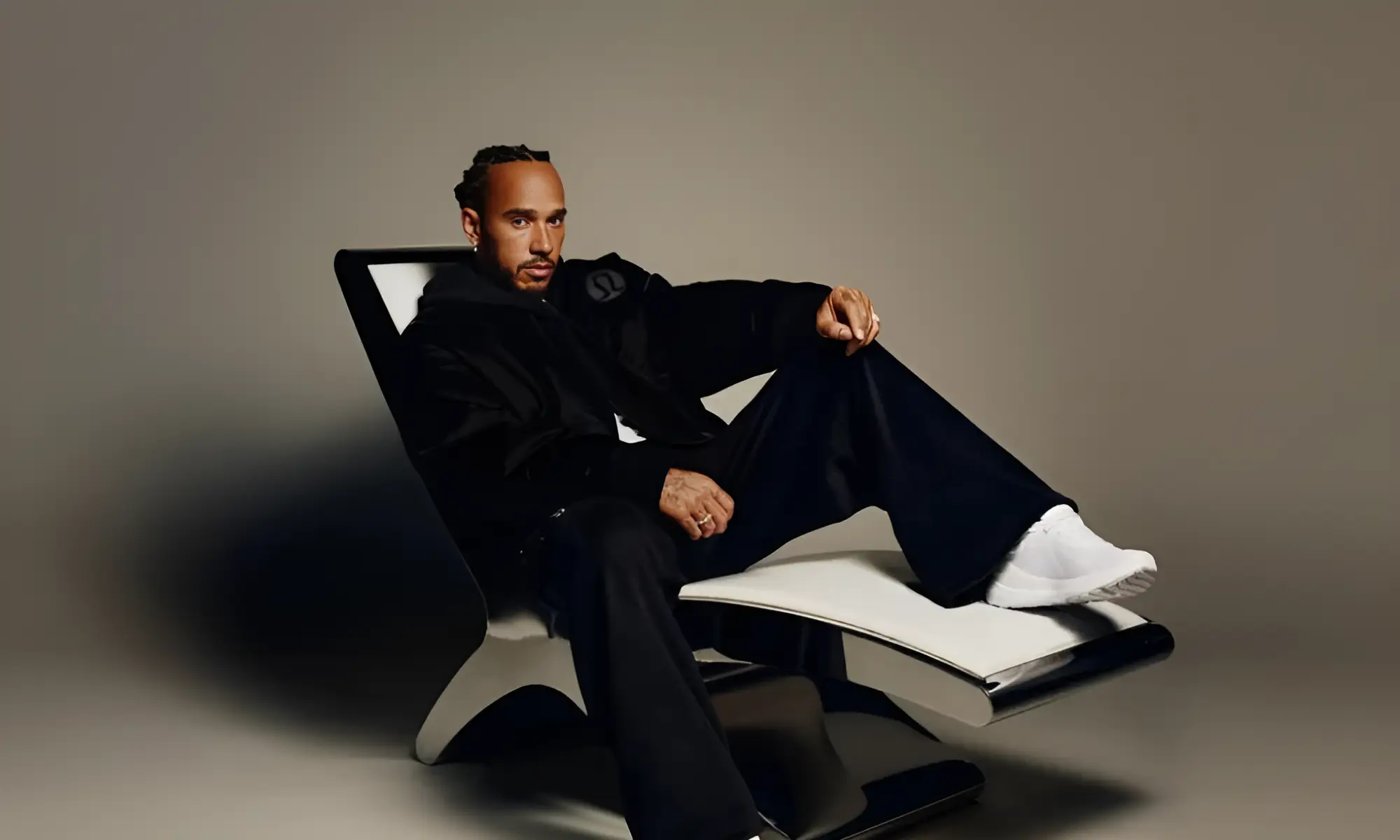 Lewis Hamilton Lululemon’ın Marka Elçisi Oldu - T-TIME MAG